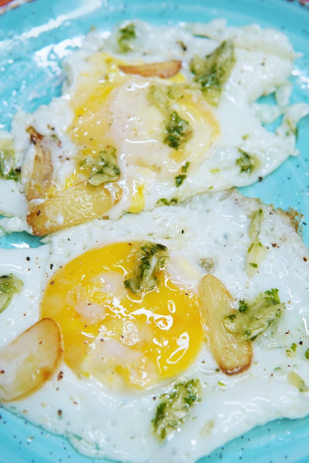 Cooking Spanish Garlic Eggs: A Simple How-To - Easy Recipe Academy